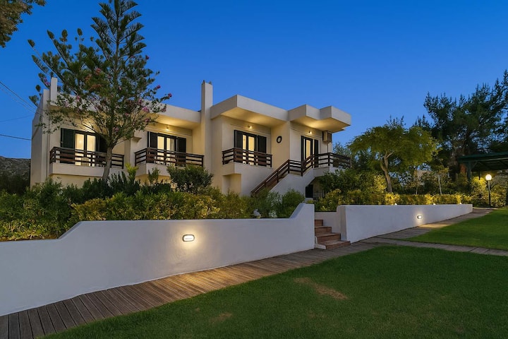 Villa Maro Seaside Oasis Near Heraklion - Kreta