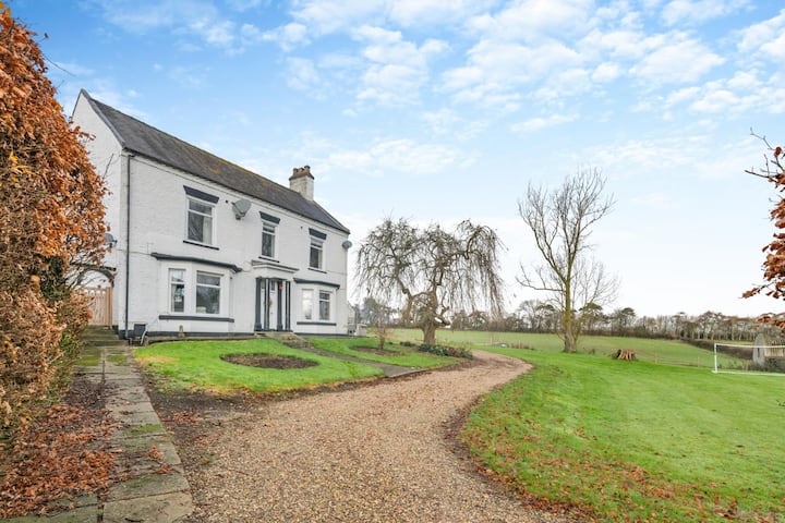 6 Bed In Rudston (Oc-s30441) - Driffield