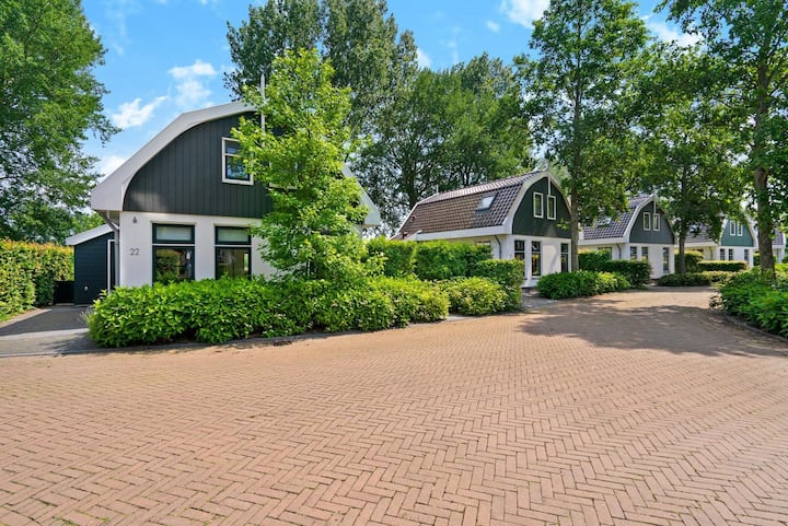 Restyled Koningshoeve 4 Personen - Bergen