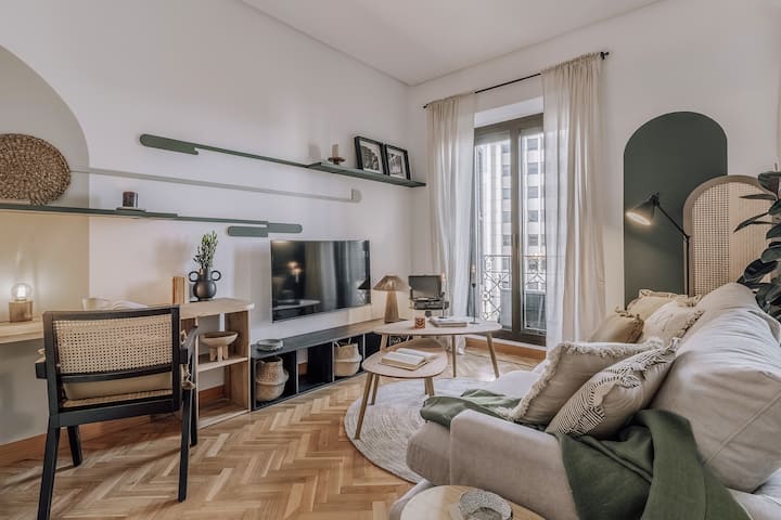 Zarif - 2 Bedrooms In Malasaña-universidad - Madrid