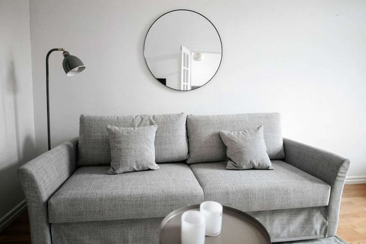 Newly Renovated Apt With High Ceiling In Stockholm - Estocolmo