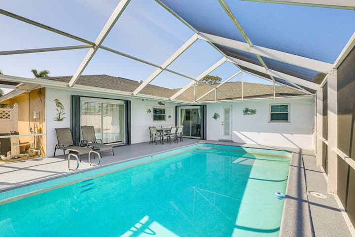 4 Mi To Lakes Park: Family Home In Fort Myers! - Fort Myers, FL
