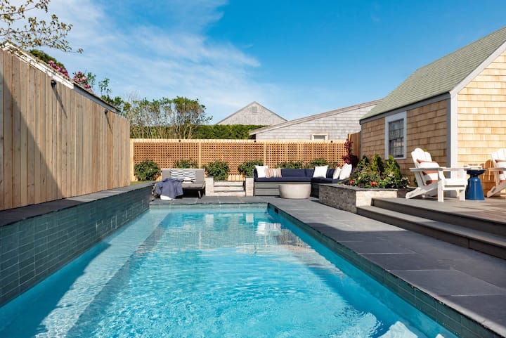 Beautiful Historic Home | Heated Pool & Hot Tub - Nantucket, MA