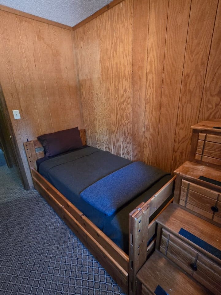 Lodge Room Twin (Room #5) - Wyoming