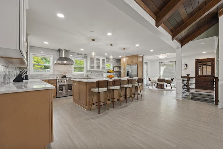 5br Family Home | Pool, Hot Tub & Game Room - 亞特蘭大