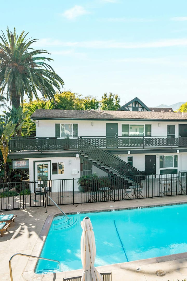 Breezy Coastal Vibes Out On The Private Balcony - Santa Barbara, CA