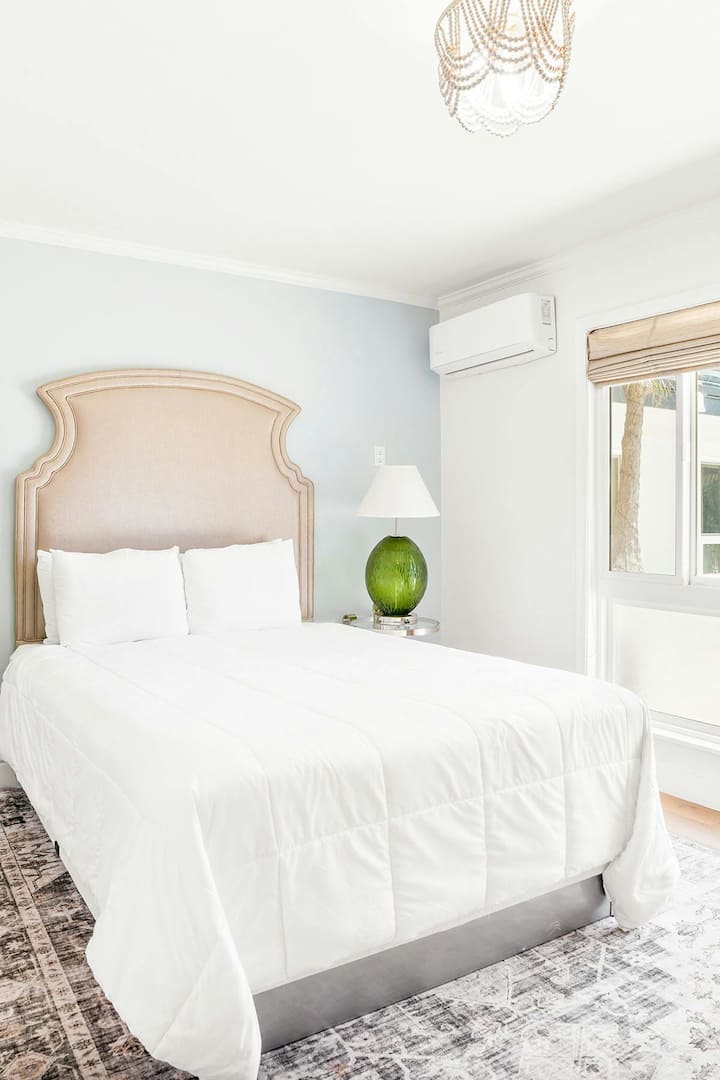 Room To Relax • Two Bedroom Stay + 2 Bathrooms - Santa Barbara, CA