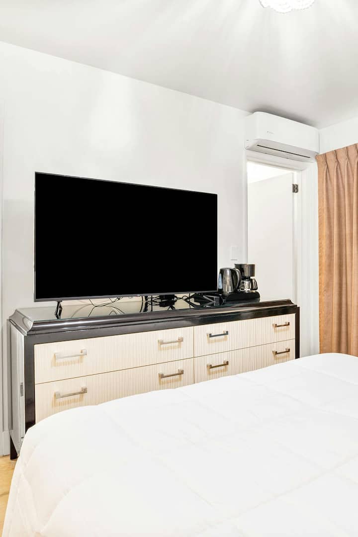 Tranquil Palette With Beachy Blues And Beiges - Santa Barbara, CA