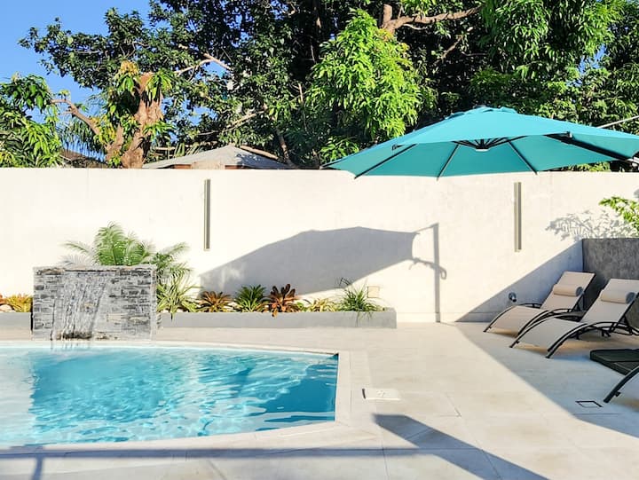 24/7 Secured Gated Studio W/pool & Wifi @ Terrace - Kingston