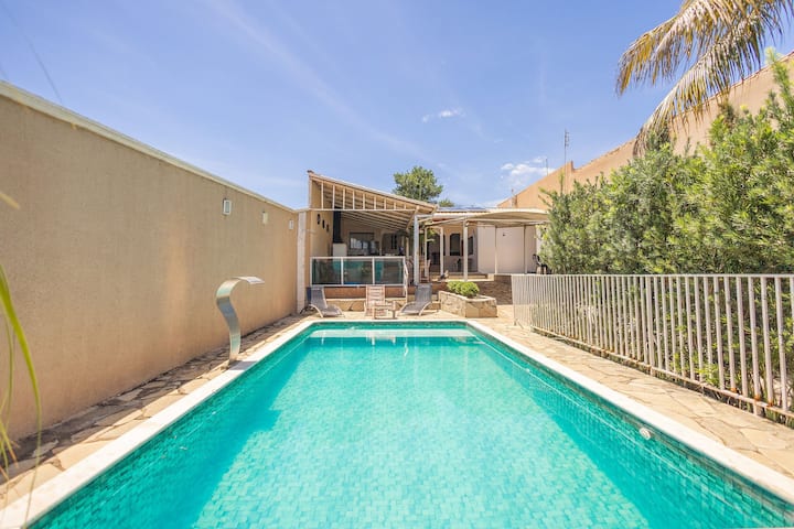 Casa 4 Quartos C/ Varanda Gourmet E Piscina - Caldas Novas