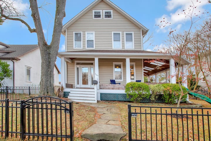 Spacious 5 Br House - 5 Min Walk To N-mc Stadium! - Annapolis, MD