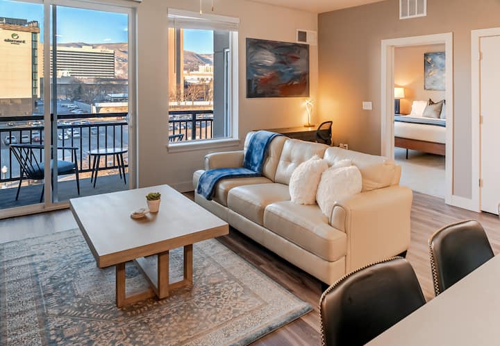 Grand Convention Centre 1br- Fireplace,hottub,pool - Salt Lake City, UT