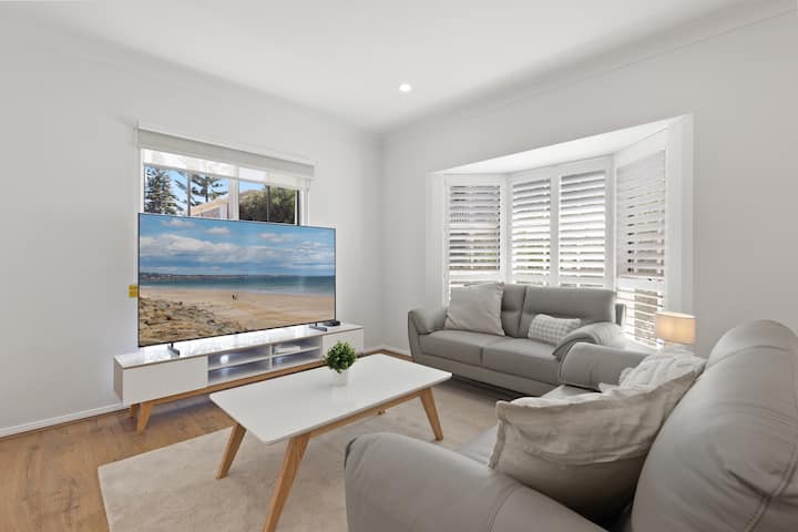 Quiet 2-bed Retreat With Private Courtyard - Marion