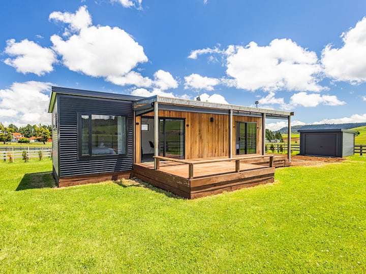 Cozy Cabin With A View - Ohakune Holiday Home - Mount Ruapehu