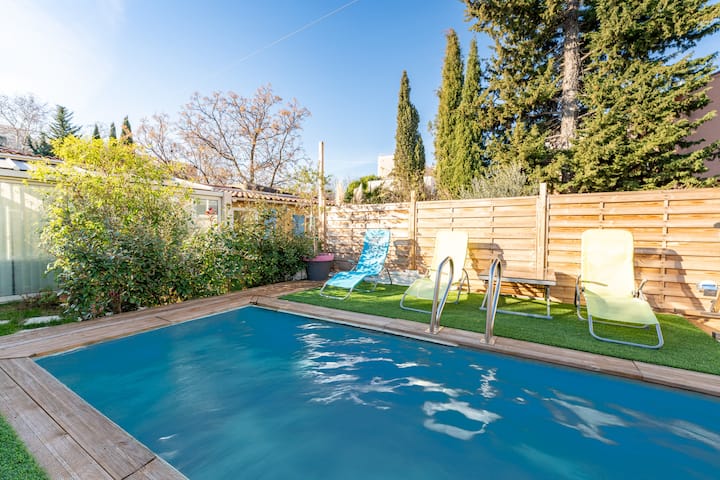 Le Chalet Houda Et Spa En Option - Nîmes