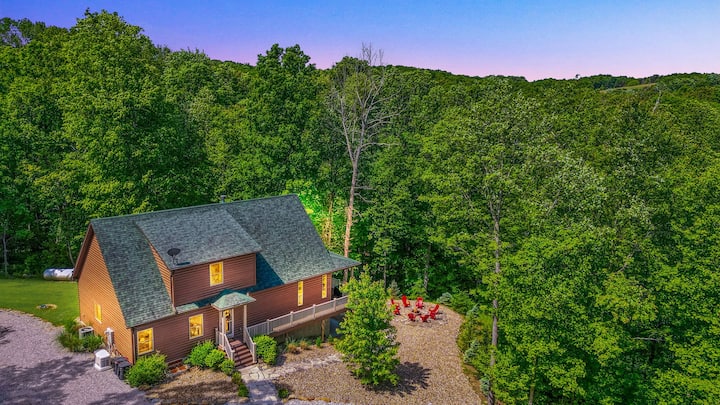 Sandstone Valley Estate | Hocking Hills - Logan, OH