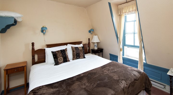 Robert Morris Inn: Colonial Room #19 - Saint Michaels, MD