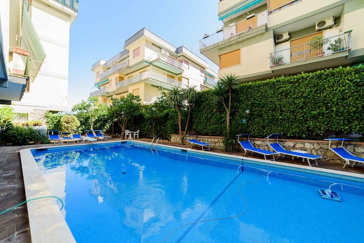 Amore Rentals - Appartamento Sally With Terrace An - Sorrent