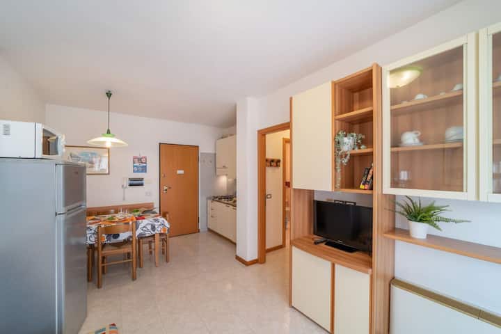 Maison Moderne Avec Terrasse Dans Une Résidence - Bibione