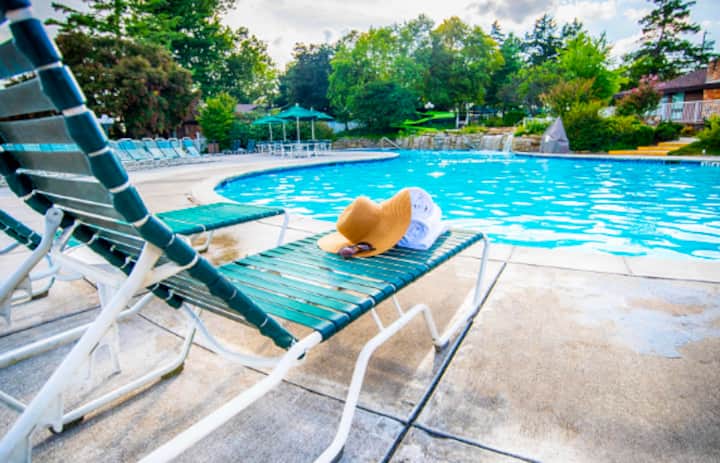 Partee Bungalow At Margaritaville - Sunrise Beach, MO