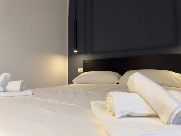 Sir Gadlet Room - Bari