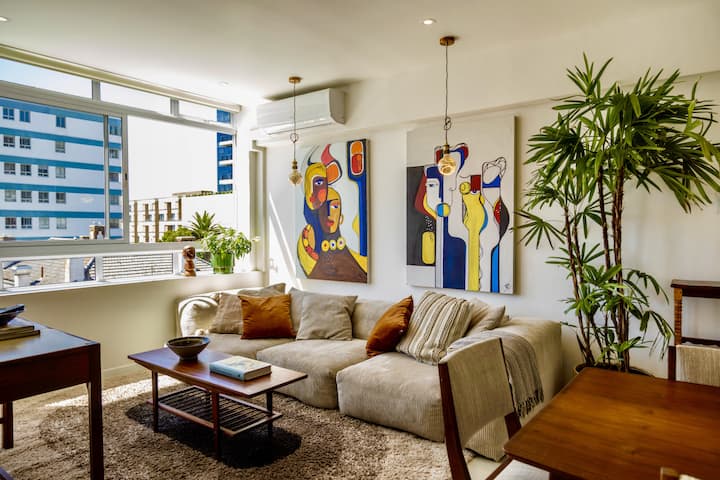 Renovated Remote-work 3 Bed Gem With A/cs & Views! - Camps Bay