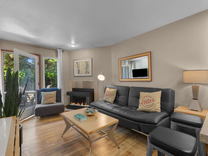 2 Sand Dune: Walk To Beach | Dog-friendly - Cannon Beach, OR