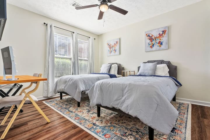 Twin Br New Au Oasis 2 Mins To Downtown & Stadium - Auburn, AL