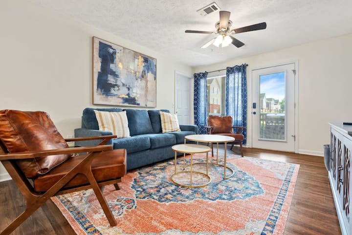 New Twin Bedroom (2 Twin Beds) Inside A 4 Br Condo - Auburn, AL
