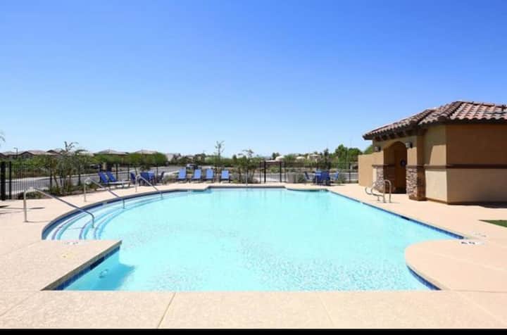 Pool! | Family Friendly 5br | Ext Stay - Goodyear, AZ