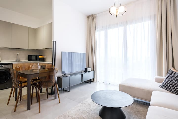 Platinum 77 Iii - Limassol