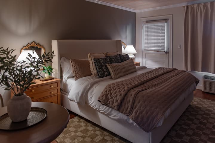 Historic Riverview Inn | Six - Chattanooga, TN