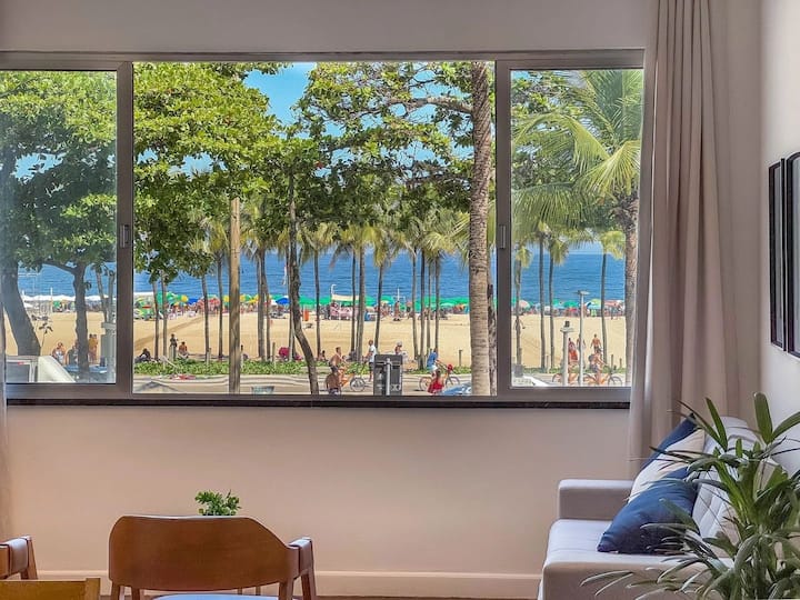 Espetacular Em Frente Ao Mar De Copacabana - Rio de Janeiro