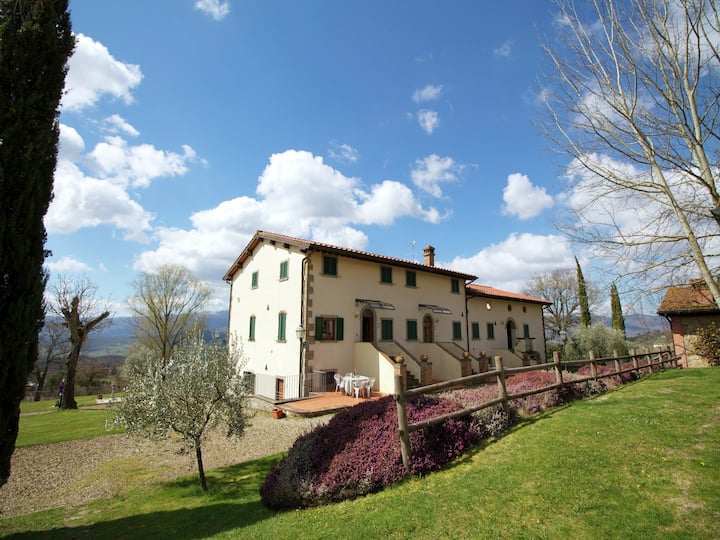 Apartment In Poppi With Shared Bubble Bath - Bagno di Romagna
