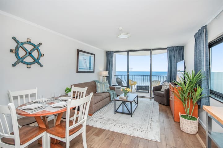 Corner Unit Sweeping View Ocean Front Balcony - Myrtle Beach, SC