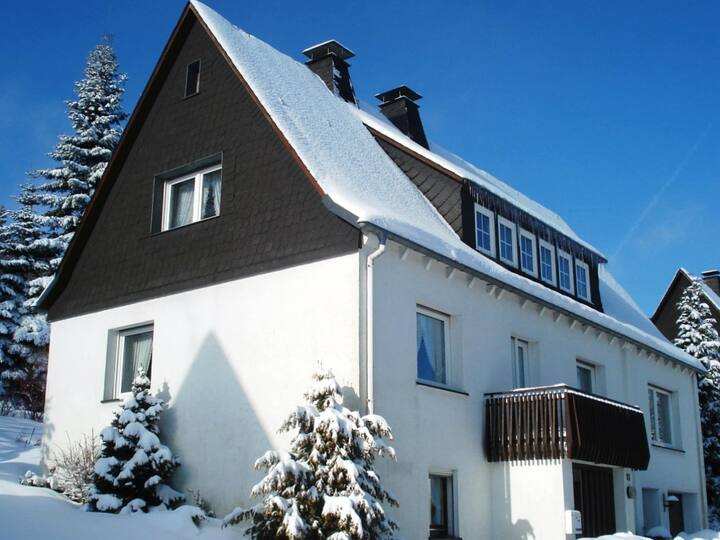 Cottage In Neuastenberg Near The Ski Area - Winterberg
