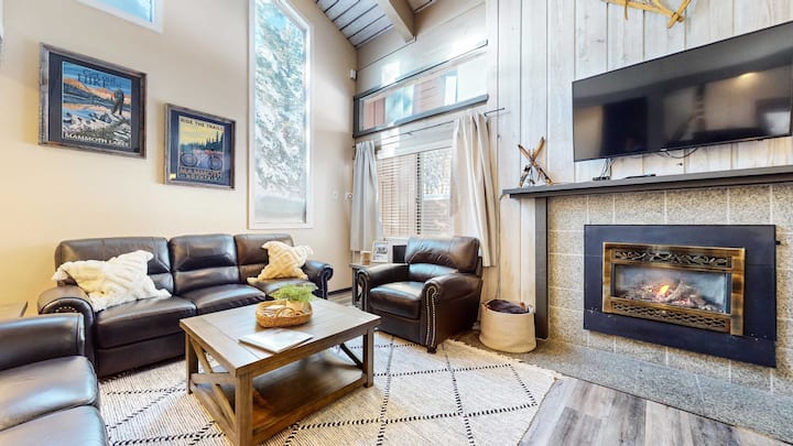 Modern Cabin For 8, Near Slopes + Canyon Lodge! - Mammoth Mountain, CA