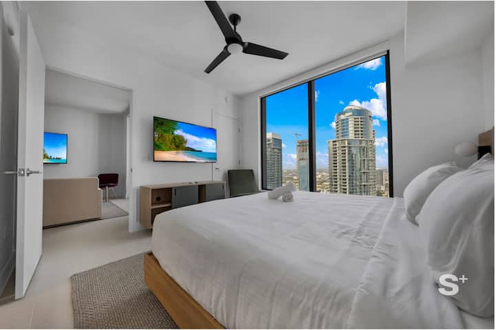 Upscale 1-bd Condo With Stunning City Views - Miami, FL