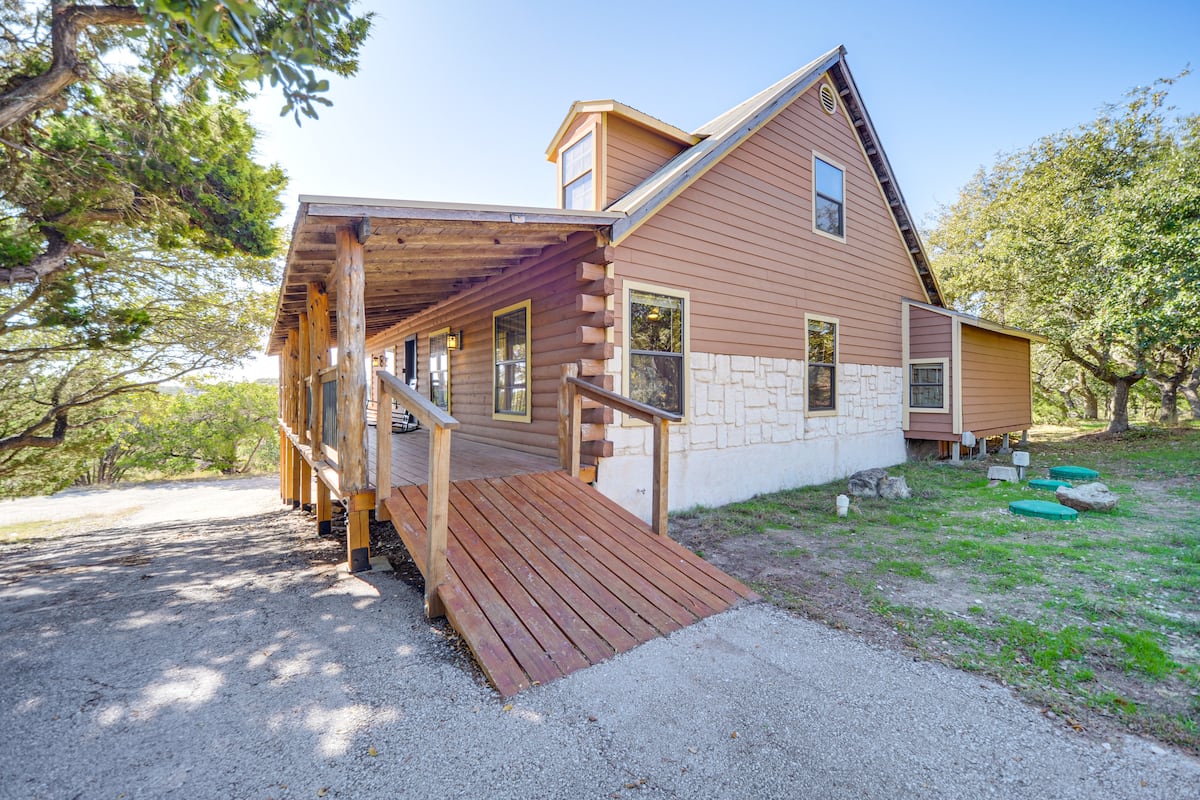 Austin Cabin Vacation Rentals - Texas, United States | Airbnb