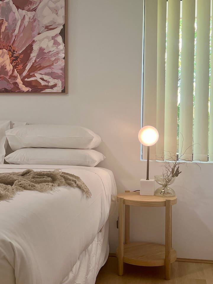 Stylish Armadale Getaway - Hilbert