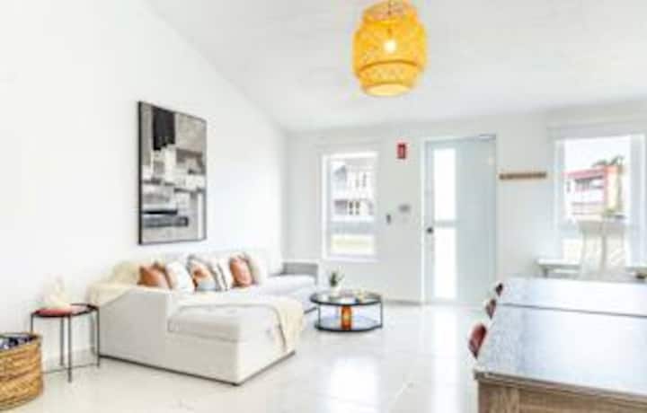6 Bed, 5 Bath Combo Houses W 2 Private Pools Do - Dorado