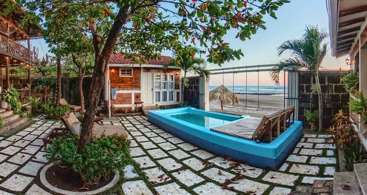 Romantic Seaside Casita W Pool, Ac  Fire Sunsets - Nicaragua