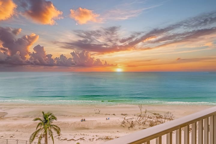 Ocean View  Steps To The Beach - Seventh Heaven - フォート・マイヤーズ・ビーチ, FL
