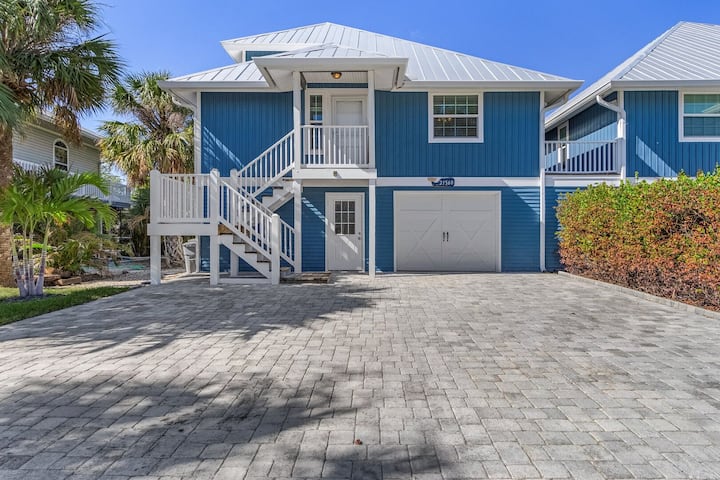 Secluded Pier, Partial Bay Views - Blue Bayou A - Fort Myers Beach, FL