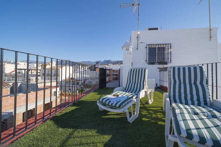 Atico Granada En Ctro De Nerja - 內爾哈