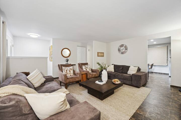 Your Perfect 3br Home In Schaumburg - Schaumburg