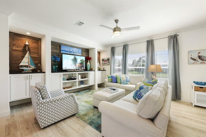 Waterfront Lake House With Lake Access & King Bed - Okeechobee, FL