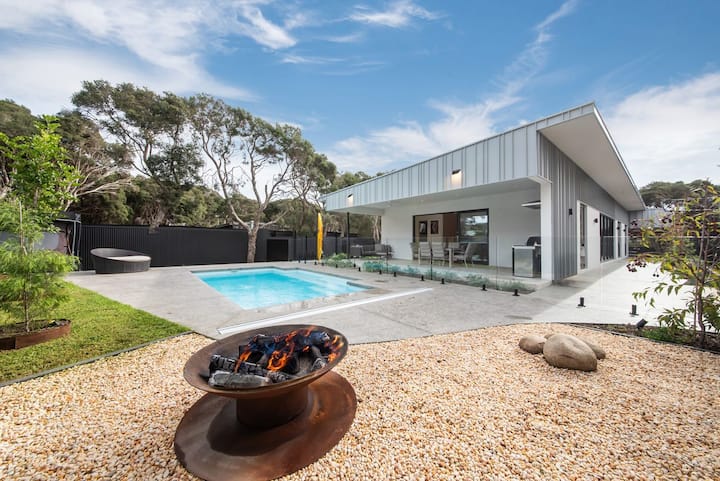 The Hudson With Heated Pool - Portsea