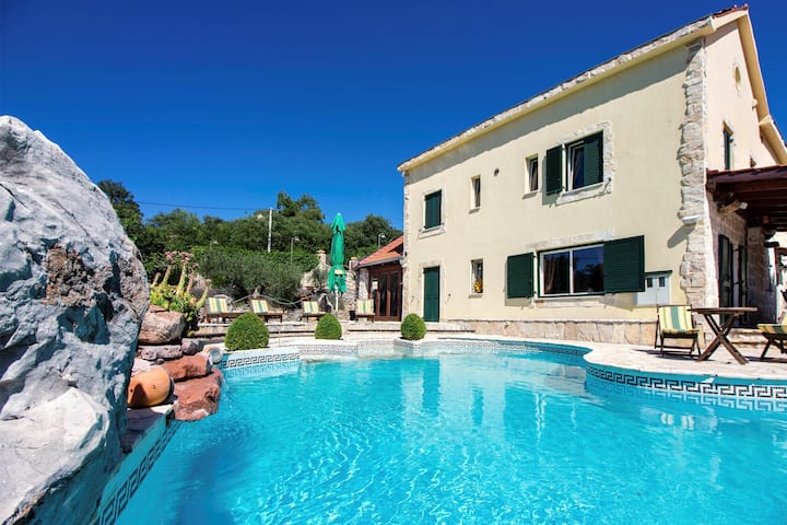 The Hidden Treasure Village - Villa Olka - Croazia