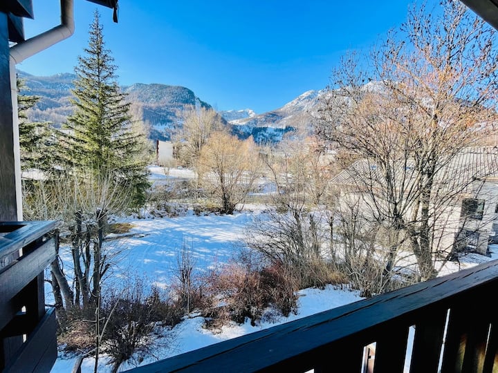 Charmant Logement Familial à La Salle-les-alpes - Le Monêtier-les-Bains